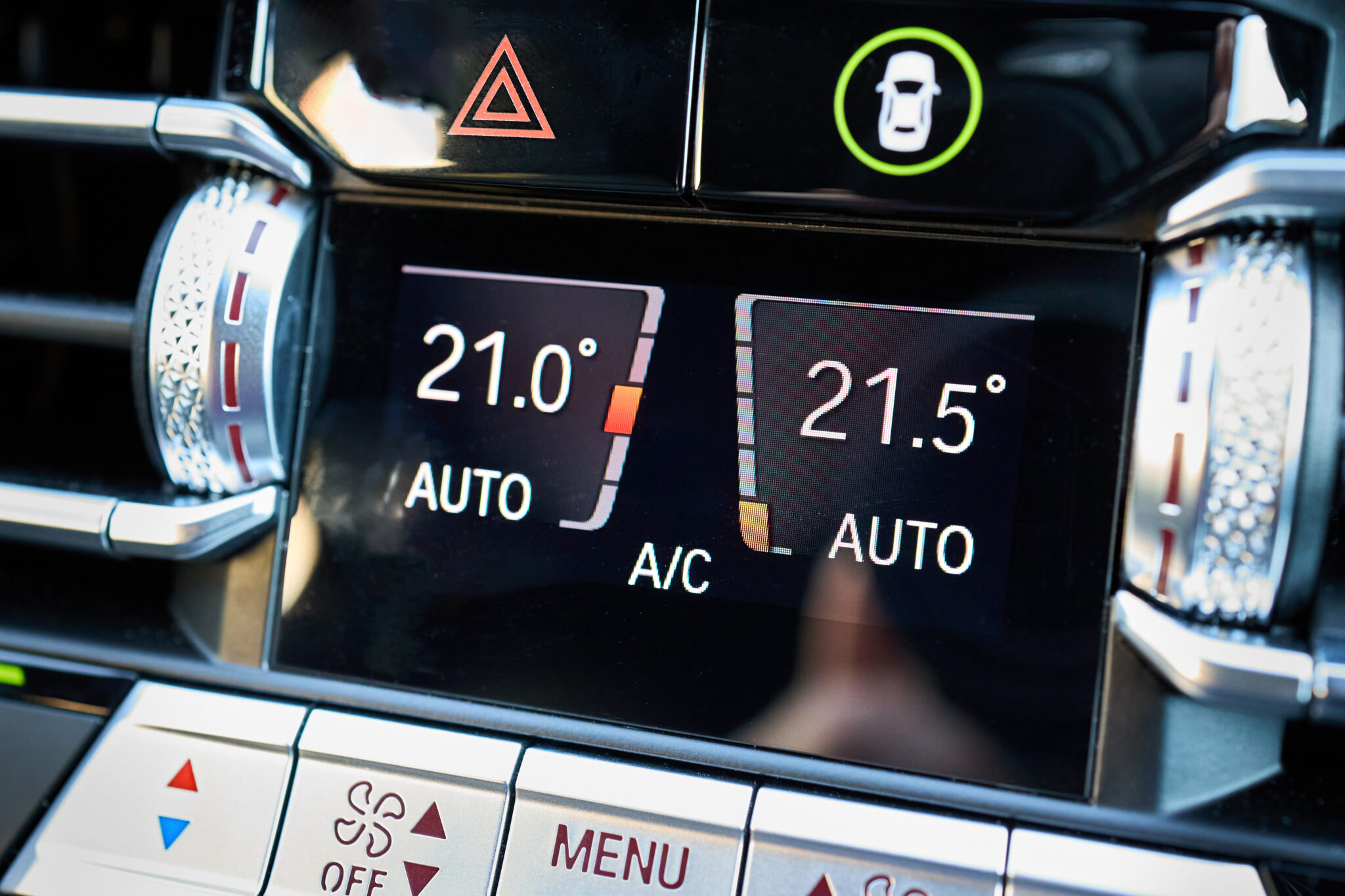 6 Tips to Lower Your Fuel Costs | Vavista Car Insurance